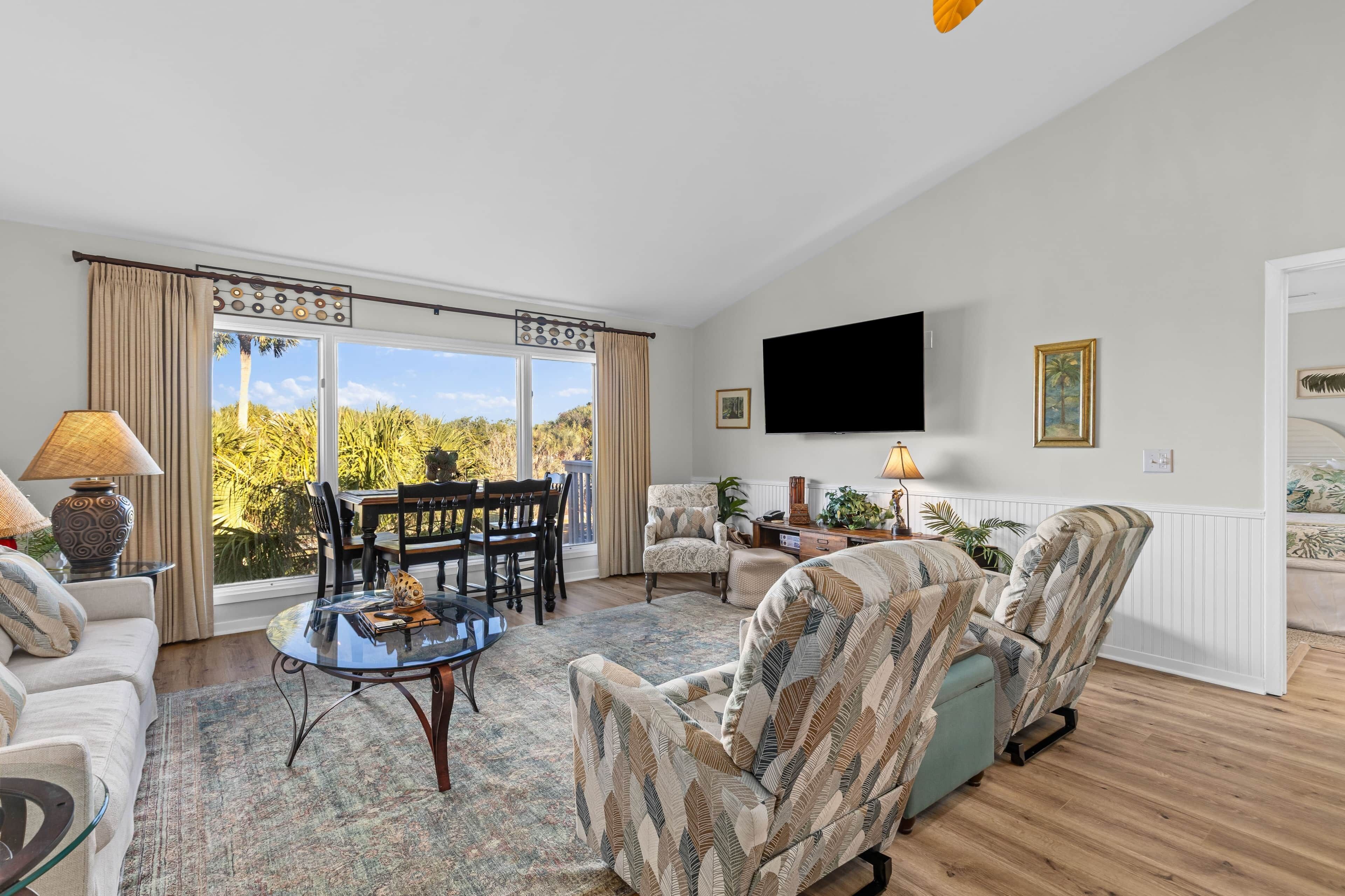 New Listing! Lagoon Villa 26 - Top Floor Balcony! - Isle of Palms, SC