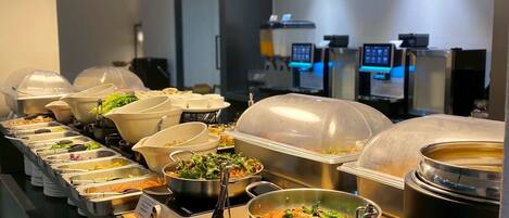 Pequeno-almoço tipo buffet diário incluído