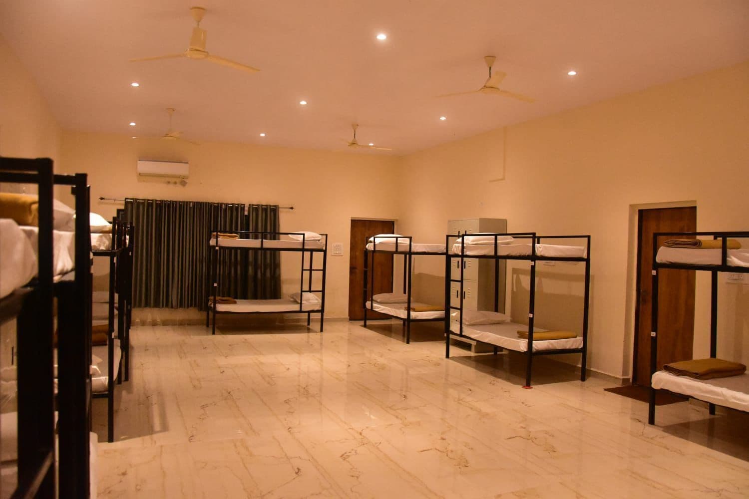 Quarto família | Wi-Fi de cortesia