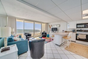 Sea Gate 401 by Seaside Vacations & Sales Reviews, Deals & Photos 2026 ...