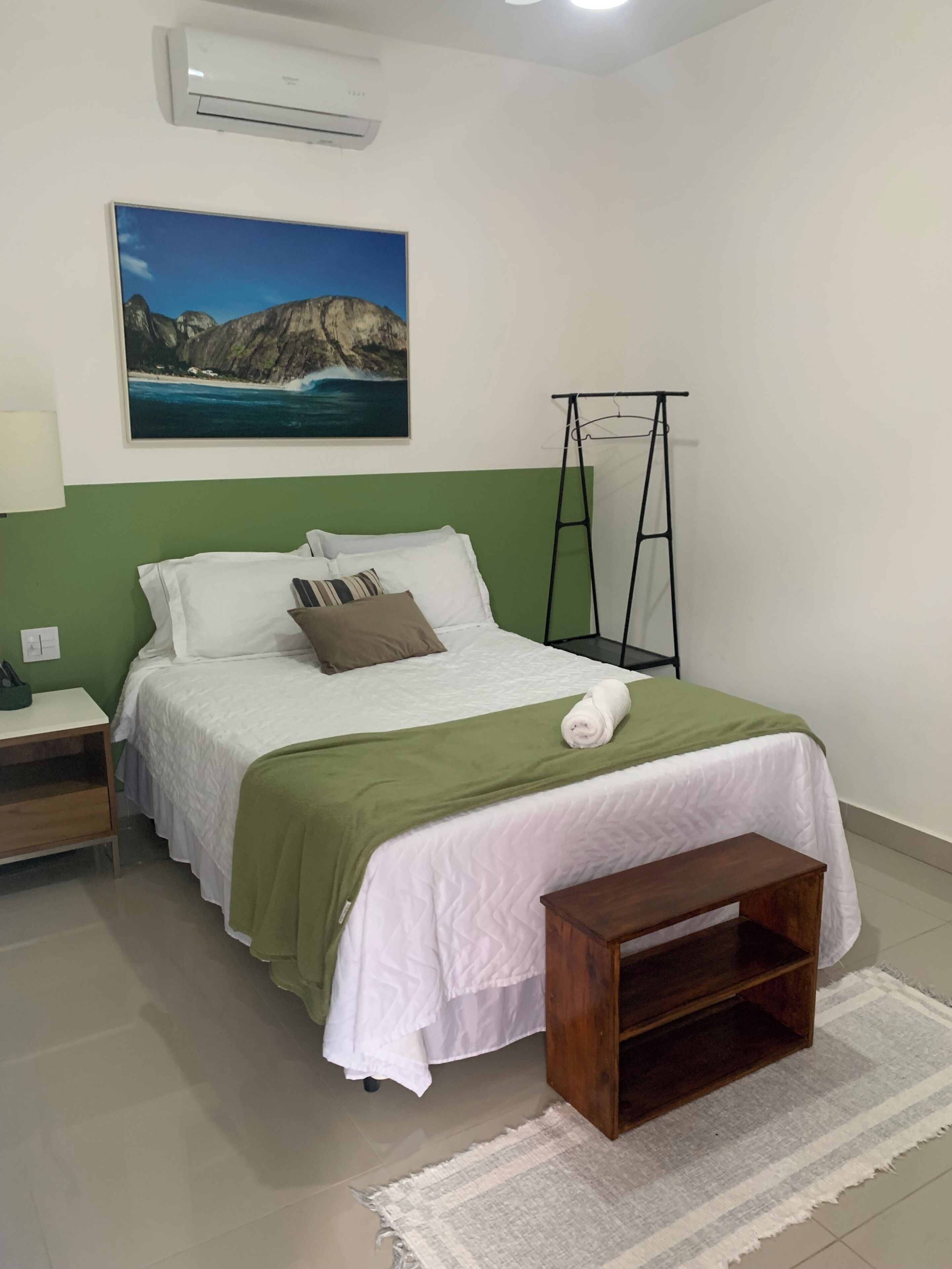 Suíte conforto, vista para o pátio | Wi-Fi de cortesia