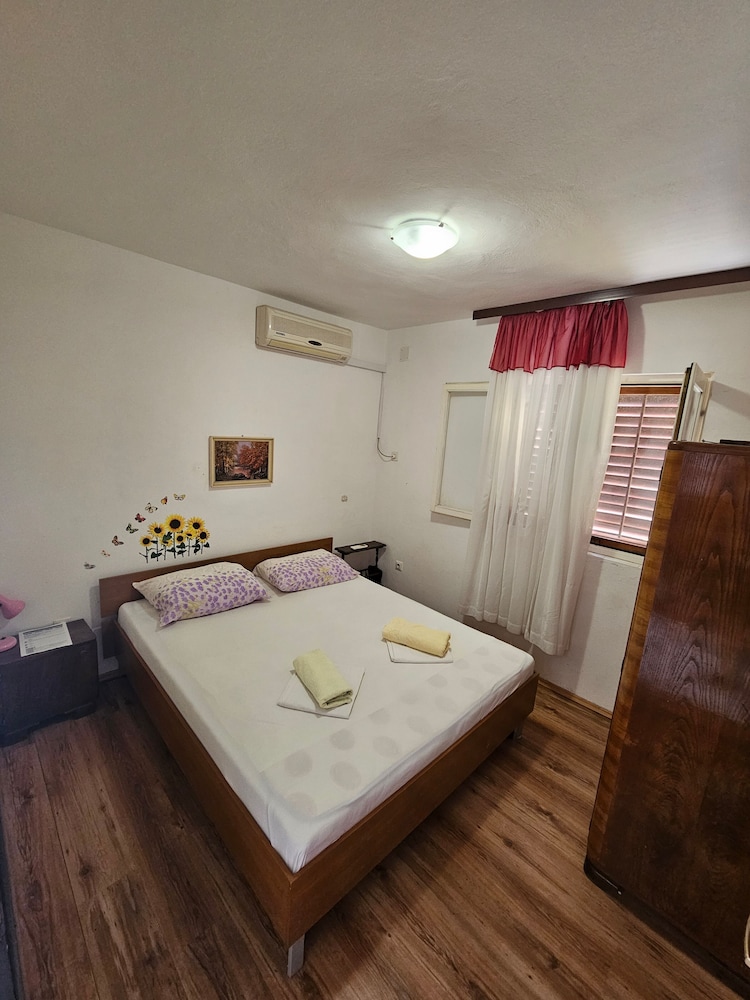 Antica Private Apartment Komiza - Vis