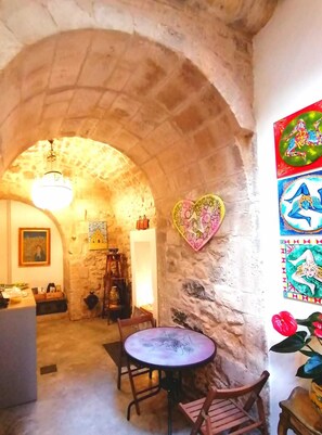 Pequeno-almoço tipo buffet diário incluído 