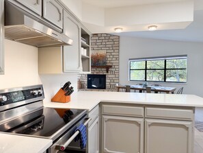 Lakeside Escape + Boat Dock, Kayaks, Game Room! Reviews, Deals & Photos ...