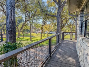 Lakeside Escape + Boat Dock, Kayaks, Game Room! Reviews, Deals & Photos ...