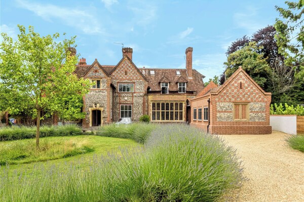 Higginson House - Berkshire