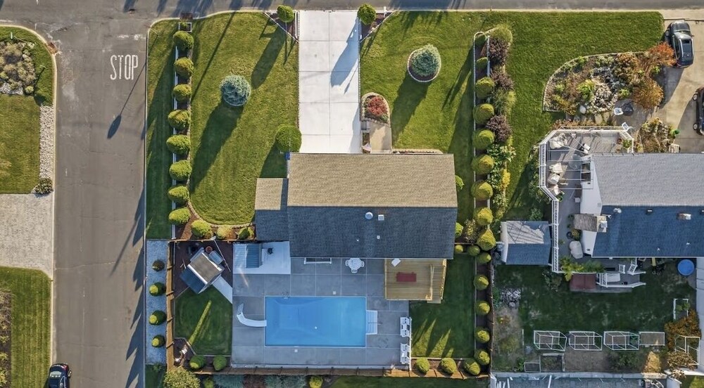 4BR Open Concept · Sunset View · Pool & Near Ocean Reviews, Deals ...