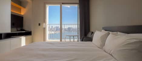 Quarto casal standard, para não fumantes, vista para o lago | Wi-Fi de cortesia