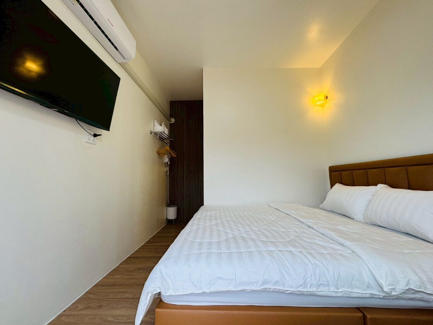 Estúdio luxo, sacada, vista para a montanha | Wi-Fi de cortesia