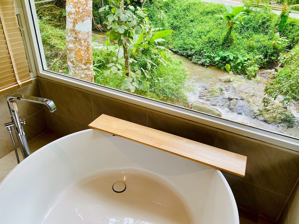 Arb Pa Home And Cafe At Mae On - Mae On District