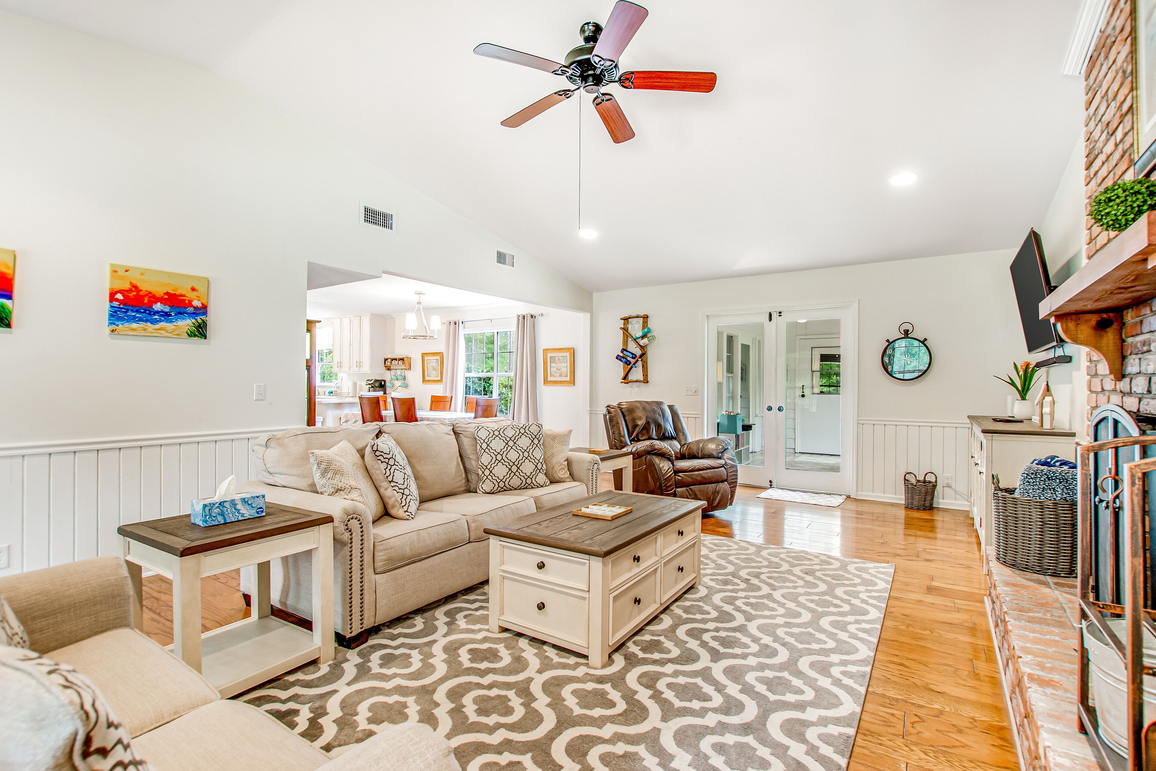 Relaxing, Dog-friendly Home With Furnished Patio, Washer/dryer, Wifi, & Ac - Sea Island, GA