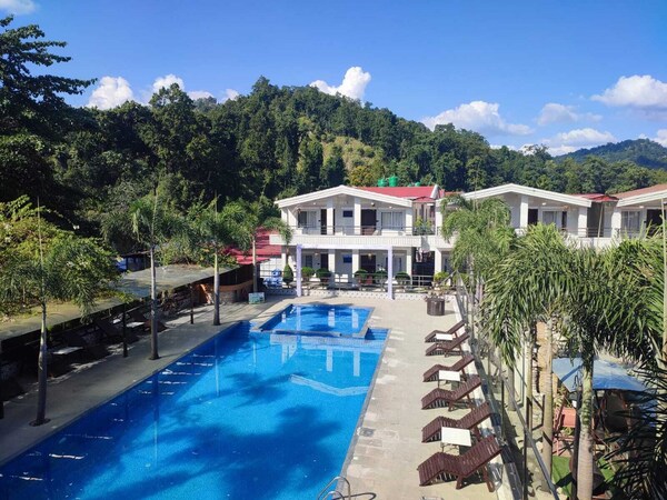 Hotel Quick Twenty And Riverside - Tibet