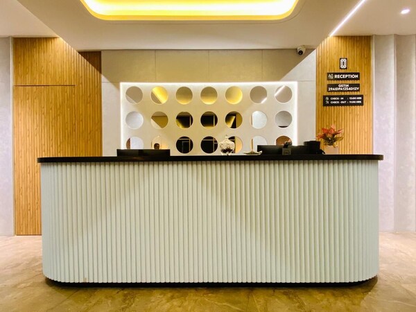 The Sapphire Hotel - Belgaum