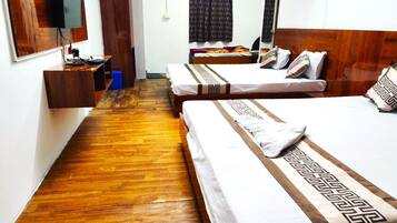 Quarto Premium | Secretária, secretária adequada para computadores portáteis