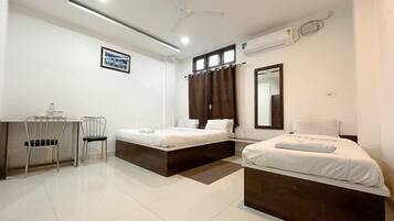 Quarto básico | Wi-Fi de cortesia