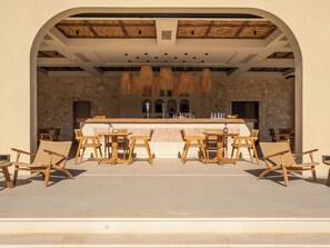 2 bares/lounges, este bar de cocktails 