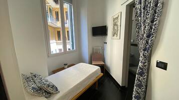 Apartamento (2 Bedrooms) | 2 quartos, ferro/tábua de engomar, berços/camas para crianças