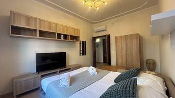 Apartamento (1 Bedroom) | 1 quarto, ferro/tábua de engomar, berços/camas para crianças