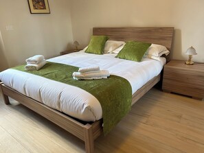 Apartamento (1 Bedroom) | 1 quarto, ferro/tábua de engomar, berços/camas para crianças 