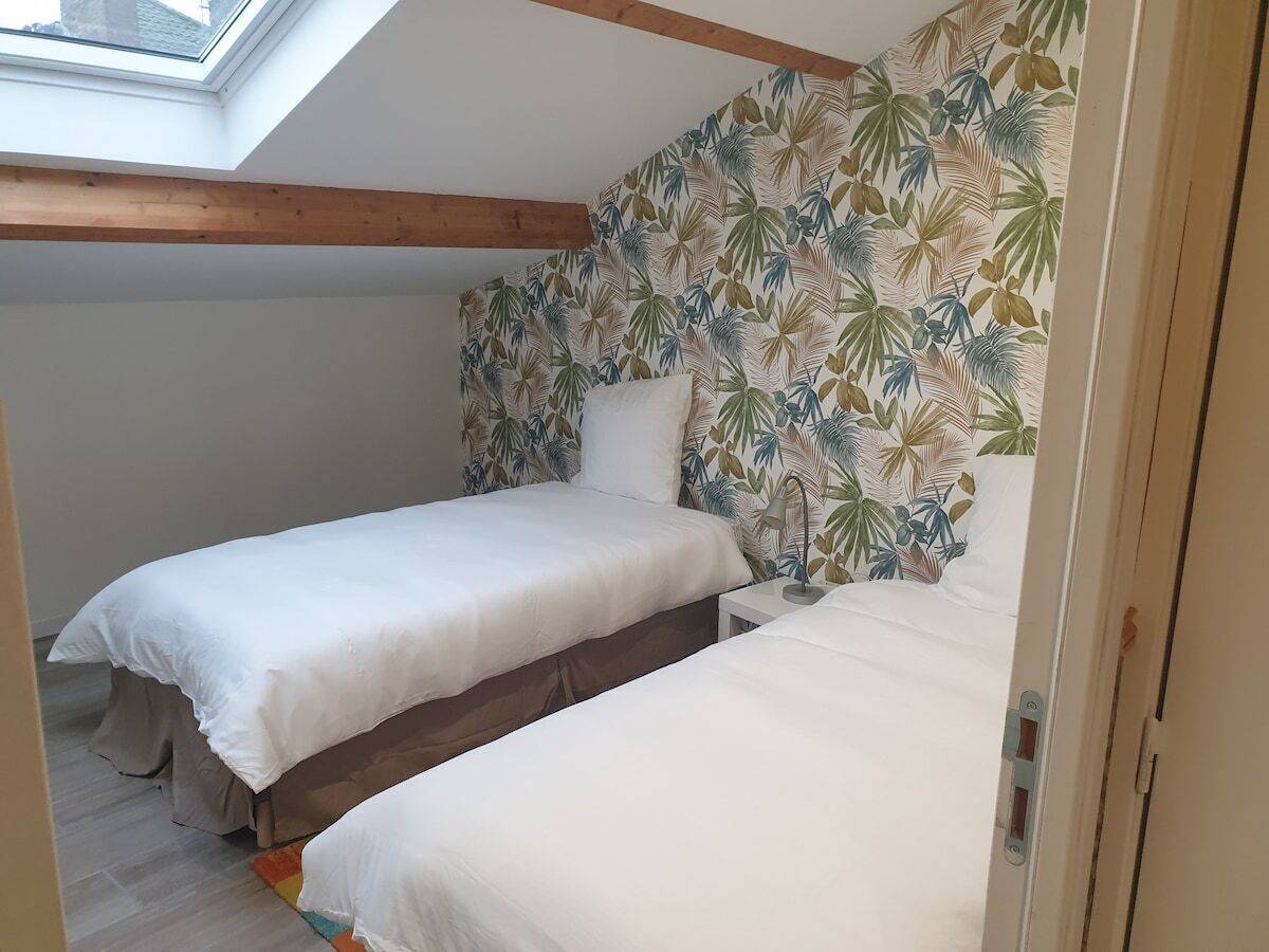 T4 Avec Balcon En Face De L'aéroport Du Bourget - Le Bourget