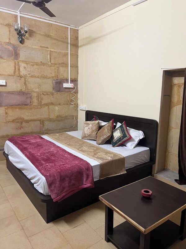 ラ プレーザ ステイ アンド レストラン - ジャイサルメール