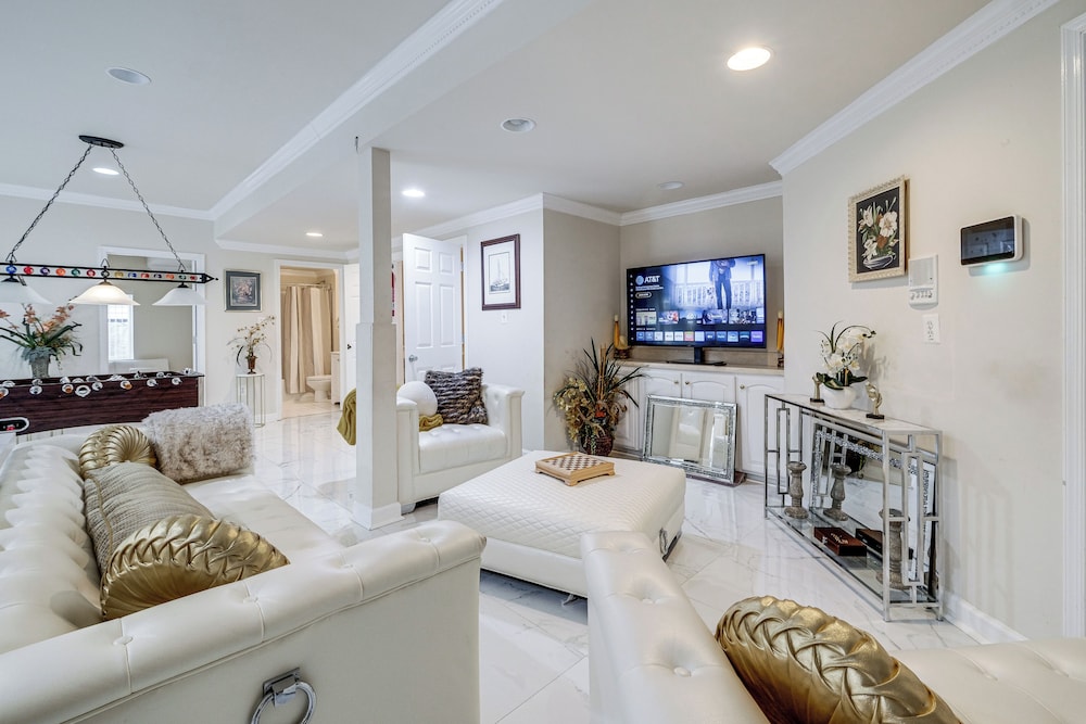 Family-friendly Home W/ Foosball In Silver Spring! - Highland, MD