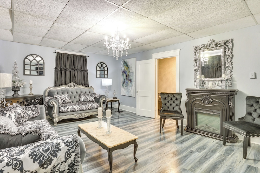 Canton Condo Near Football Hall Of Fame & Dtwn! - Canton, OH