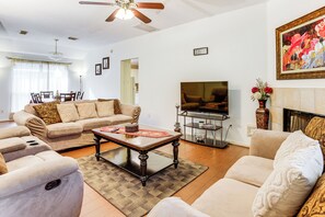 Casa (3 Bedrooms) | Parte interna