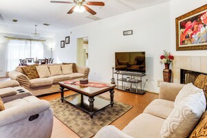 Casa (3 Bedrooms) | Interior