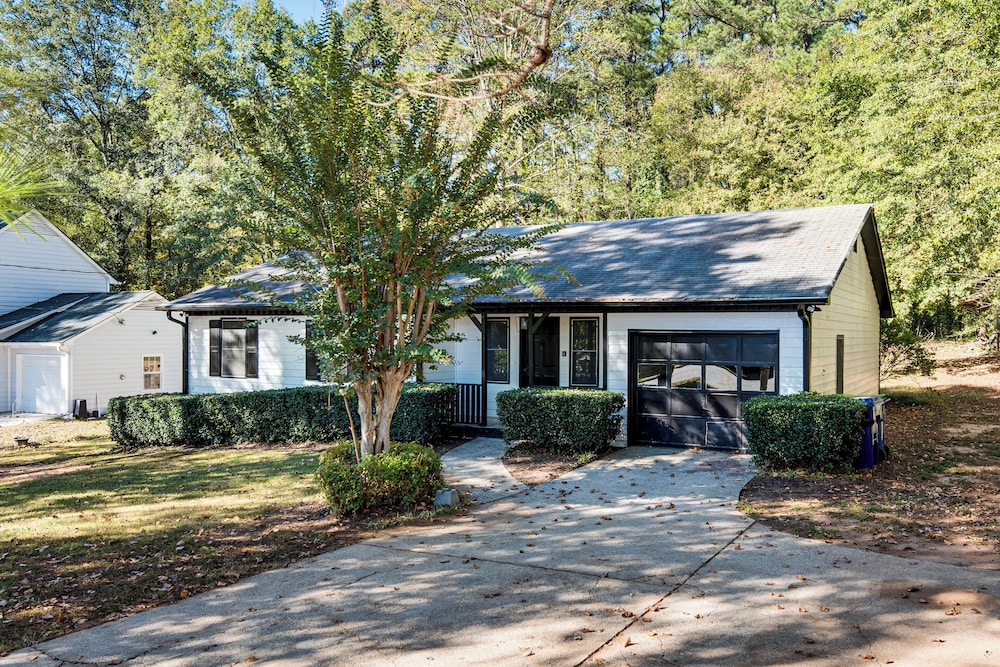 6 Mi To Marietta Square: Family Retreat W/ Yard! - ジョージア州