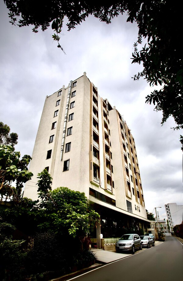 Le Basilic Addis Hotel Apartment & Spa - Addis-Abeba