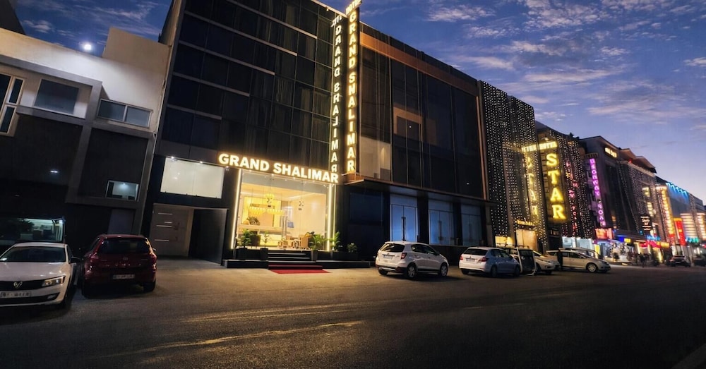 Hotel Grand Shalimar By Jmd Group - Gurgaon