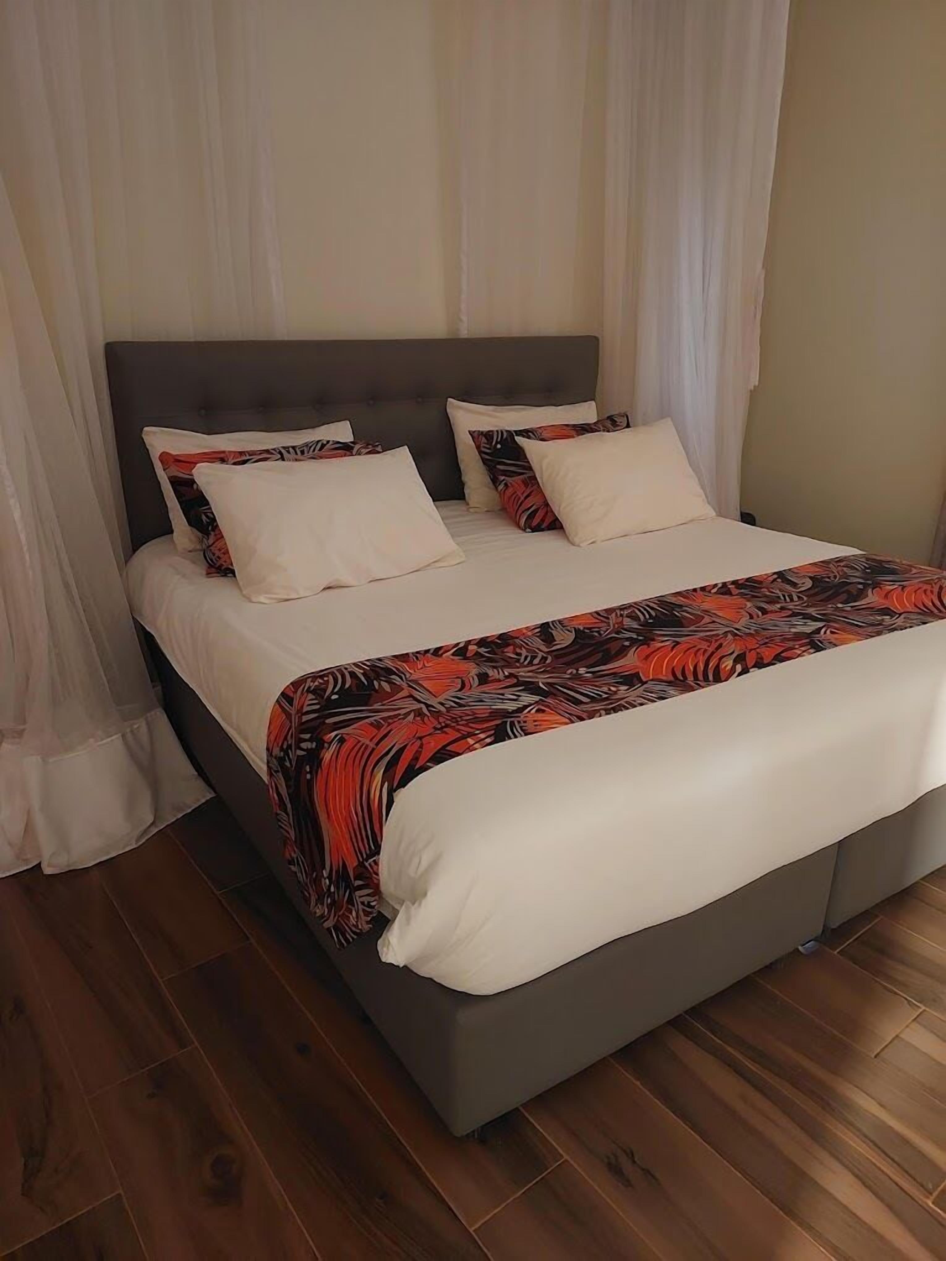 Quarto Individual Deluxe | Wi-fi grátis, roupa de cama fornecida 