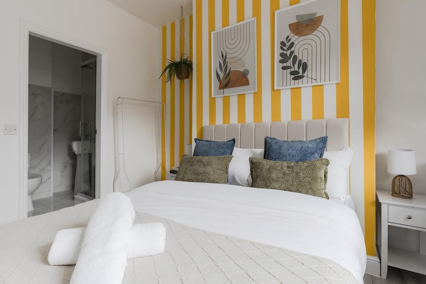 Modern Double Studio | Earls Court Retreat - 얼 코트