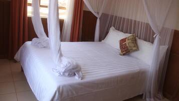 Quarto Duplo Standard | Wi-fi grátis, roupa de cama fornecida