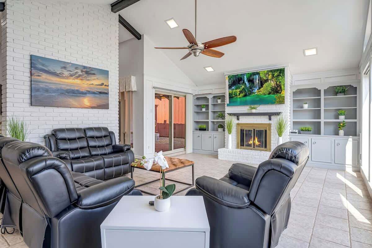 Dfw Pool/hot Tub | Pingpong 4 Br 4 Ba Sleeps 20! - Richardson, TX