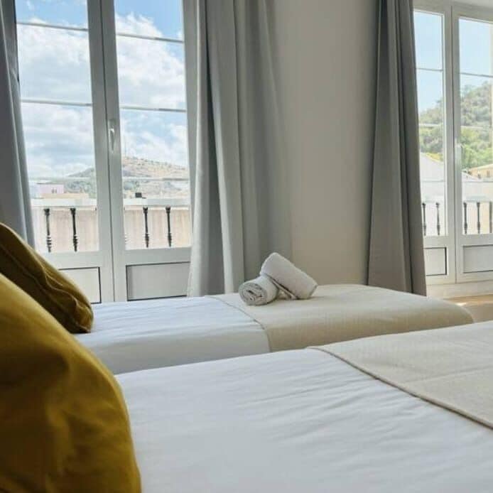 Apartamento, 2 quartos | Com decoração personalizada, com mobília individualizada, secretária 