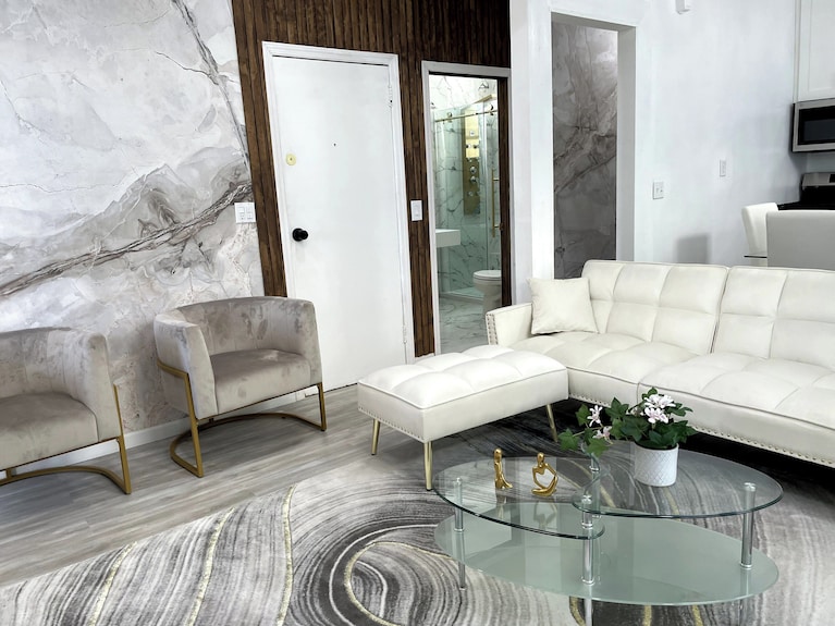 Luxe Spacious 4bedroom In The Heart Yonkers - Great Neck, NY