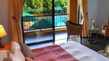 Quarto Duplo Deluxe | Wi-fi grátis, roupa de cama fornecida