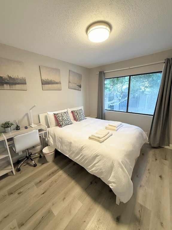 Private 2br Suite Near Stanford & Meta Parking Quiet & Safe - 門洛帕克