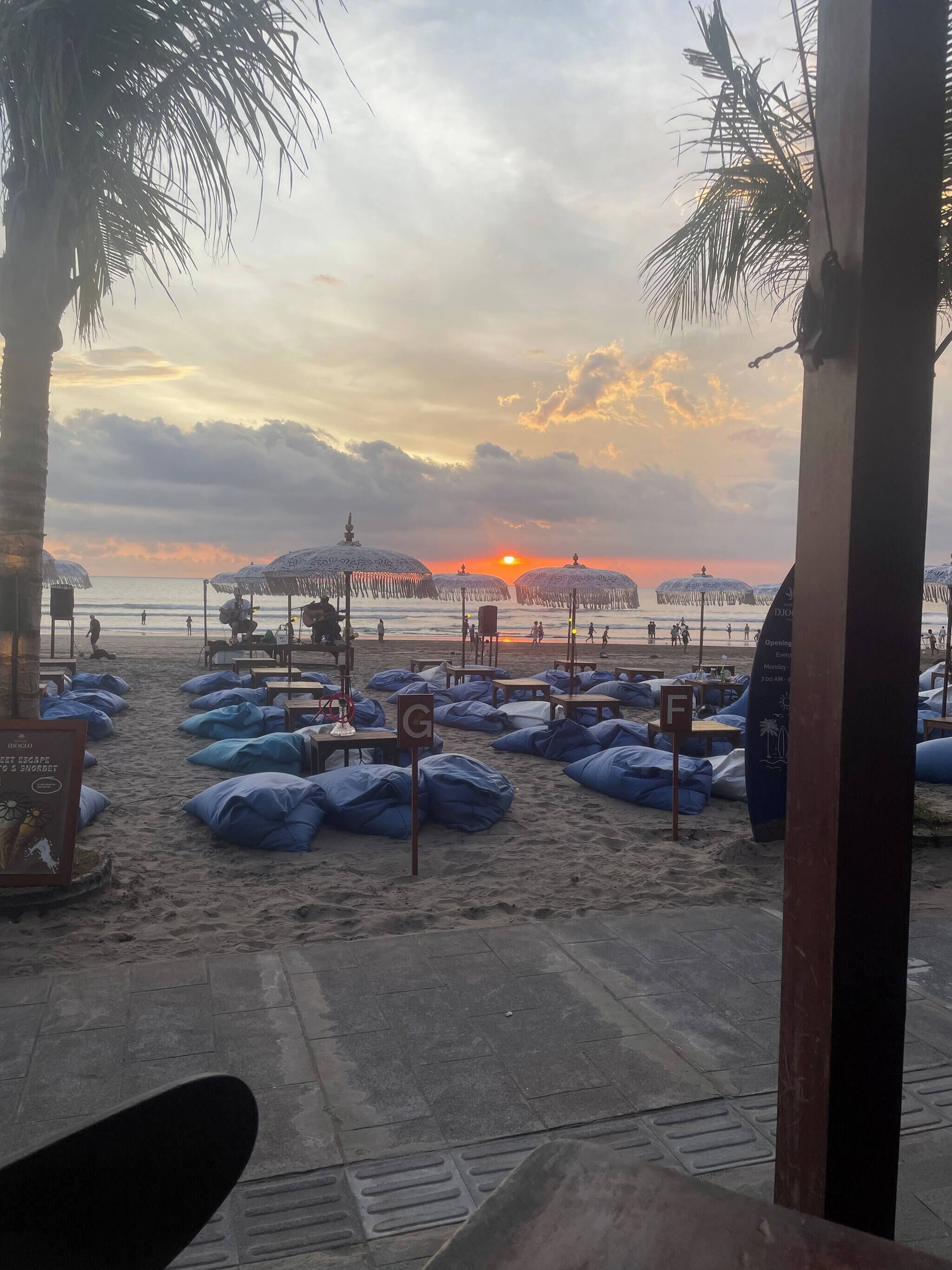 Vila, 2 quartos, para fumantes, piscina particular | Praia