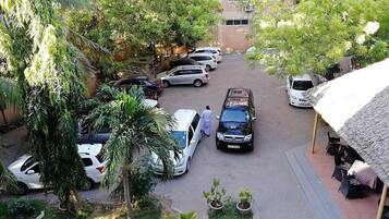 Estacionamento grátis