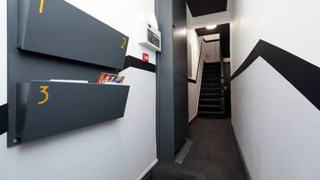 Apartamento, 3 quartos | Interior