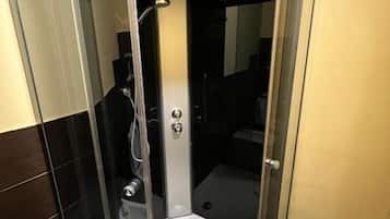 Quarto Duplo Standard, Vista para a cidade | Cofre no quarto, ferro/tábua de engomar, Wi-fi grátis