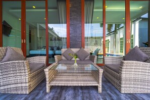 Villa, 4 quartos, piscina privativa, vista para a piscina | Planta do andar