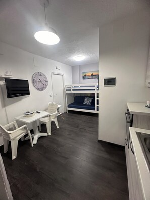 Apartamento Familiar, varanda, vista para o mar | Sala de estar