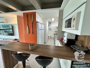 Apartamento | Cozinha privada | Uma torradeira 