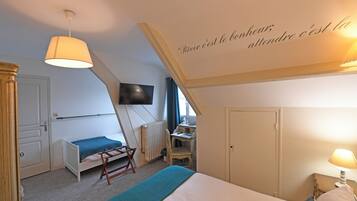 Quarto Triplo Superior | Wi-fi grátis