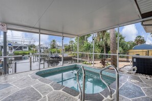 Casa, 3 quartos | Piscina