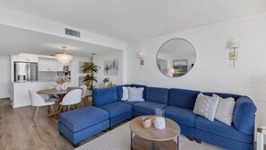 Apartamento em Condomínio Fechado, 2 quartos | Sala de estar